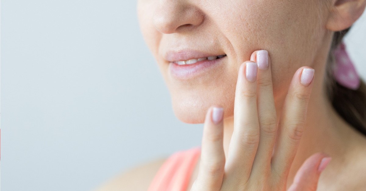 How to Deal with Dry Skin in Your 60s - Living Well for Seniors